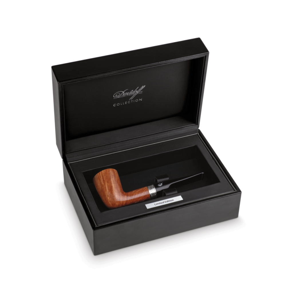 Davidoff Year of the Rabbit Pipe Limited Edition 2023 - Dreaming Pipes